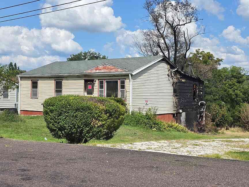 Fulton Fire Department responds to early Saturday residential fire ...