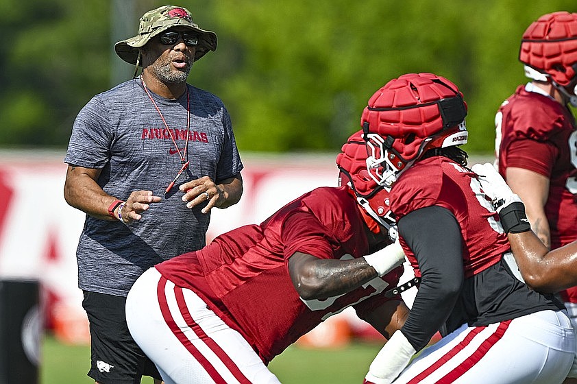 Razorback report: Lineups shuffle for Hogs | Magnolia Banner News