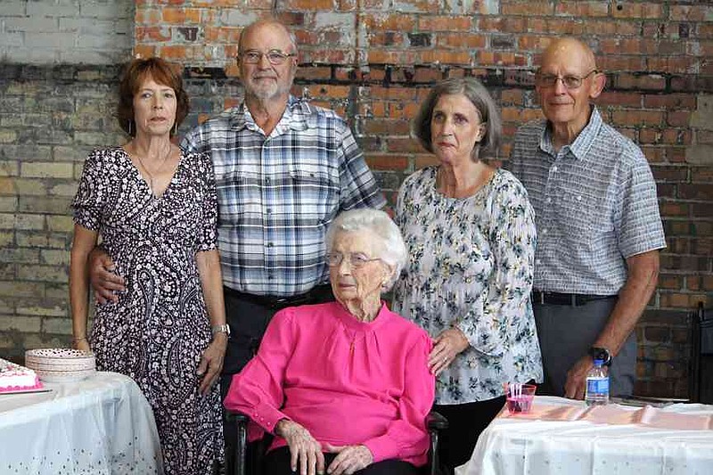 Wardsville woman celebrates 100th birthday with friends, family ...