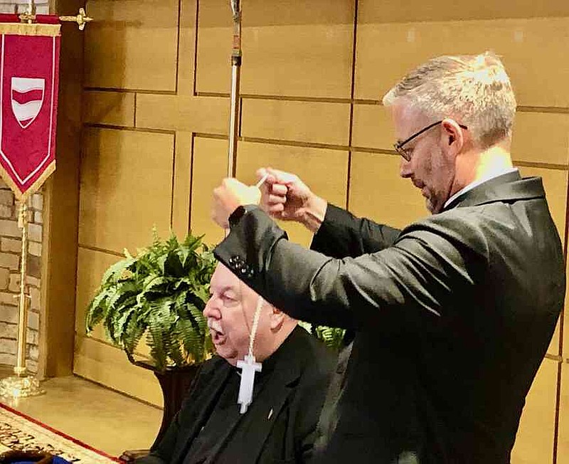 New bishop greets Jefferson City Diocese as old friend | Fulton Sun