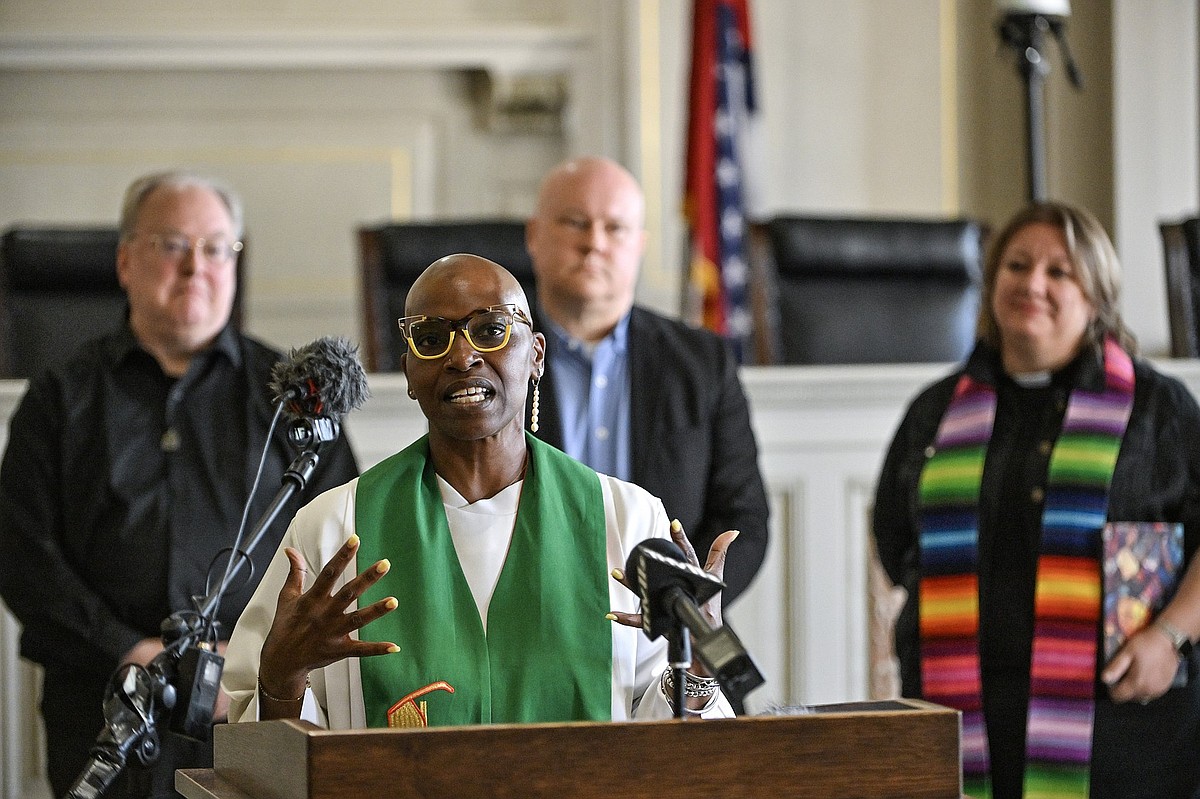 Faith leaders call on Arkansas governor to reverse course on nitrogen ...
