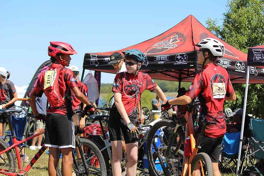Mountain bike racing brings hundreds of youth to Binder Lake ...