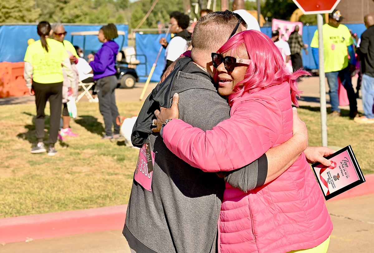 Texarkana leaders join Real Men Wear Pink to fight breast cancer ...