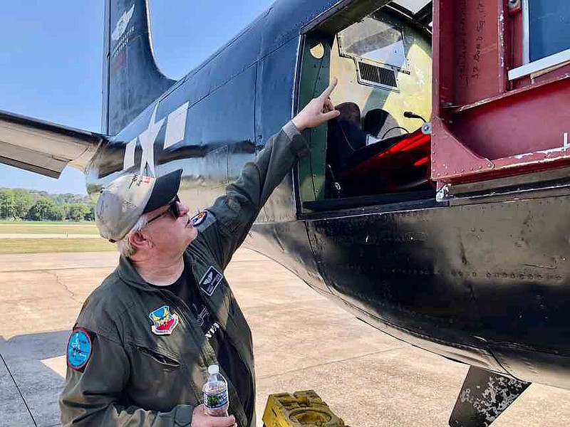 WWII bomber continues to teach | Jefferson City News Tribune