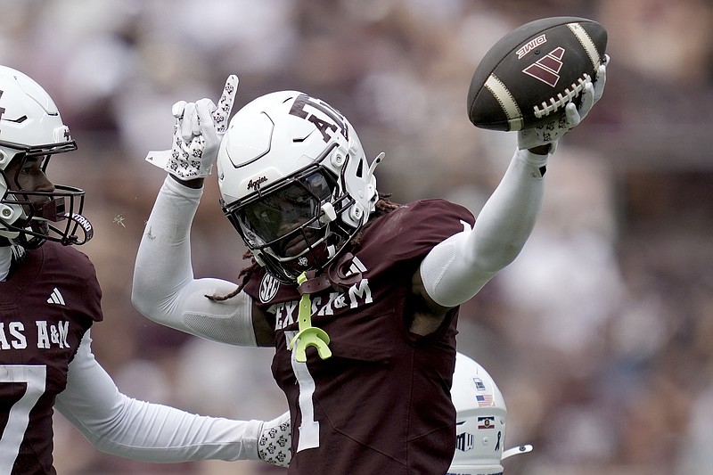AP Player of the Week: Texas A&M's Mario Craver honored for his career ...