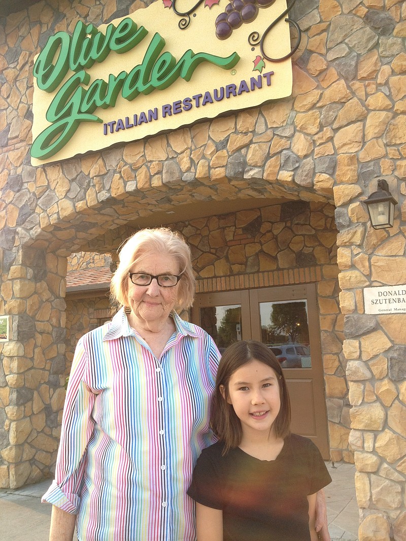 Reviewing her local Olive Garden, Marilyn Hagerty found viral fame at ...