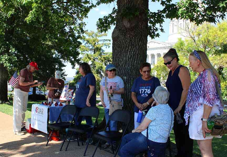 DAR kicks off Constitution Week | Jefferson City News Tribune