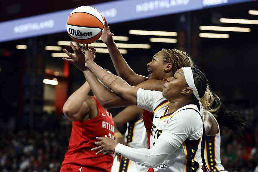 WNBA PLAYOFFS | Boston has go-ahead basket with 7.4 seconds left as ...