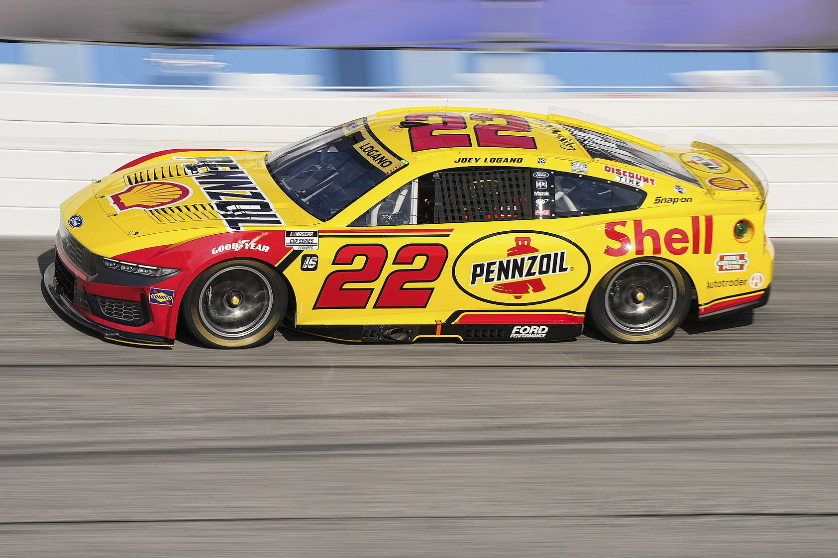 Penske drivers fill front row for Cup Series race at New Hampshire ...
