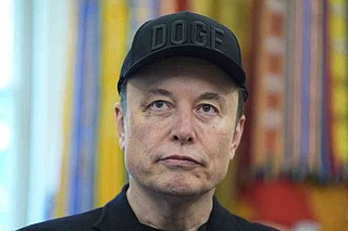 Trump administration rehires hundreds of federal employees laid off by ...