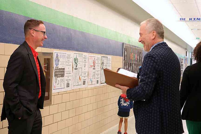 Thorpe Gordon teachers learn from nationally known educator | Jefferson ...