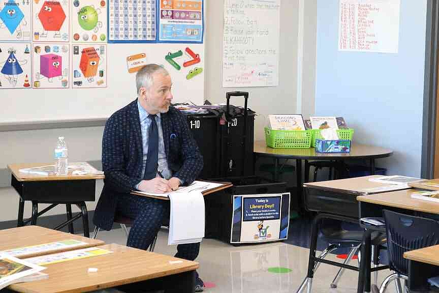 Thorpe Gordon teachers learn from nationally known educator | Jefferson ...