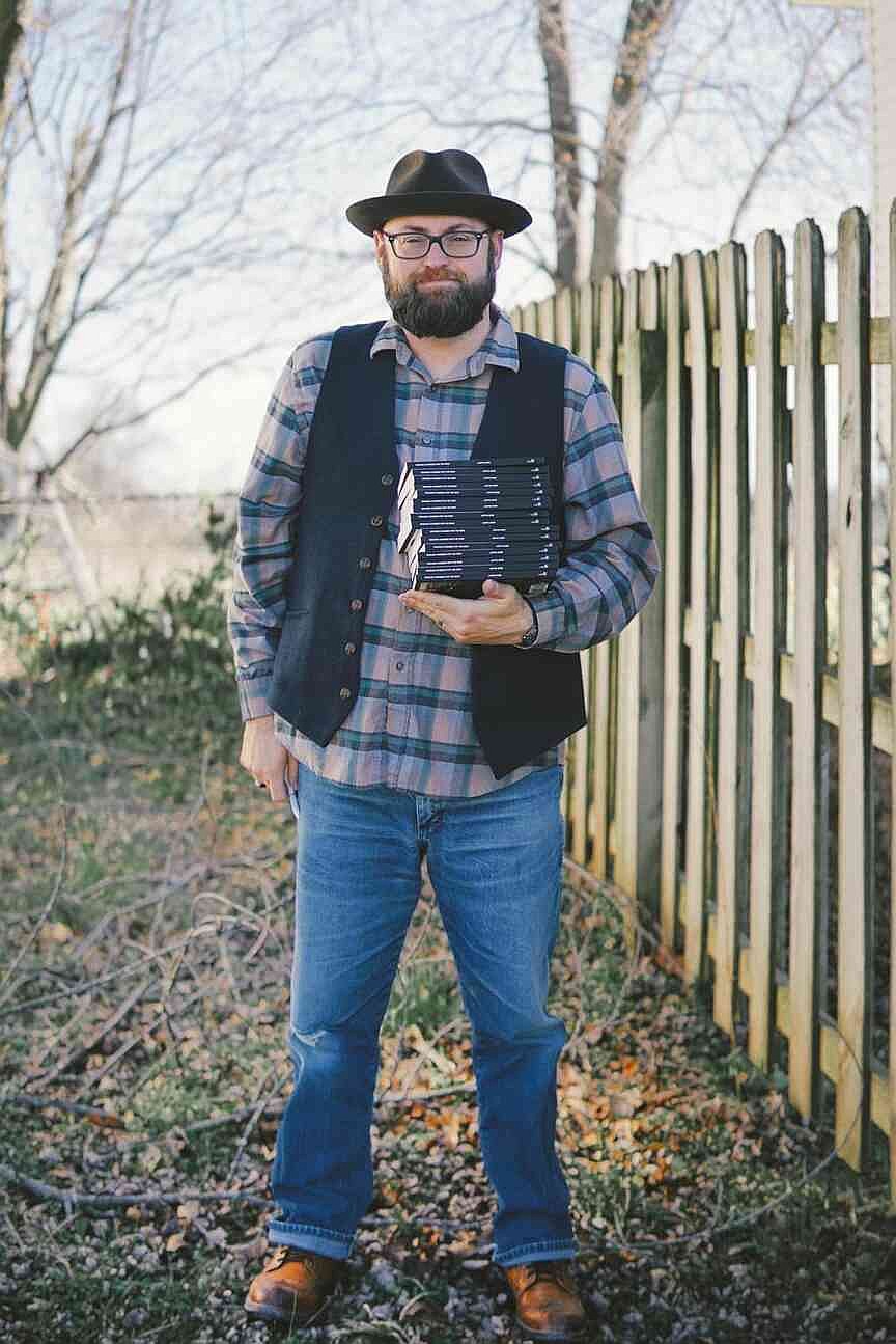 Missouri Poet Laureate shares cosmic power of poetry | Fulton Sun