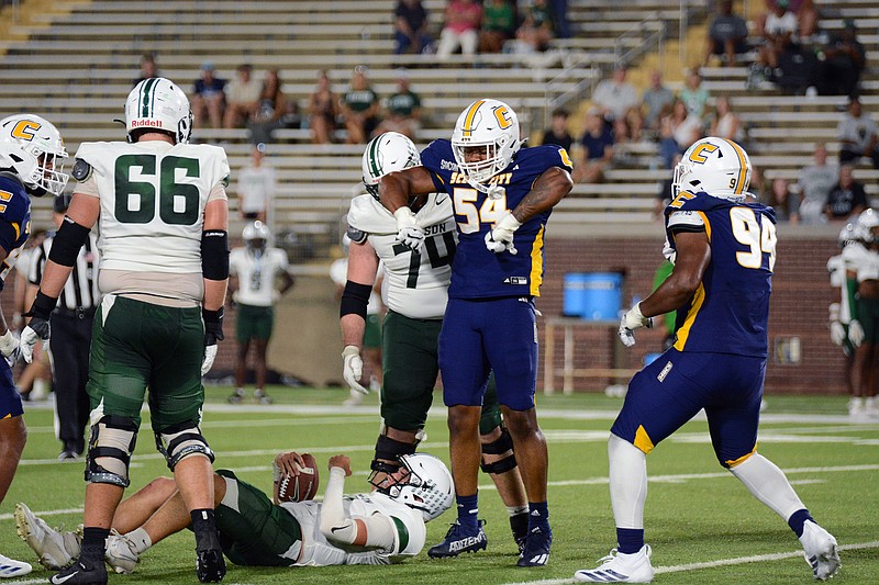 UTC defensive line getting a lot out of C.J. Smith’s versatility ...