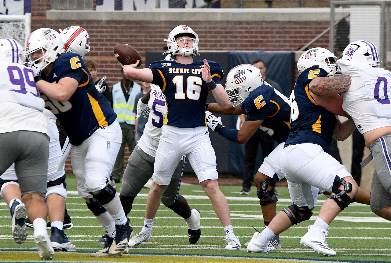 Mocs beat Furman as QB Battle Alberson is stellar in his first start ...
