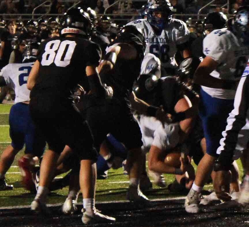 Bulldogs season comes to an end in District Semifinals | Fulton Sun