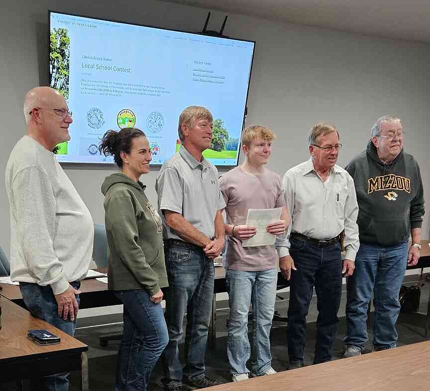 Wardsville selects Blair Oaks student design for village emblem ...