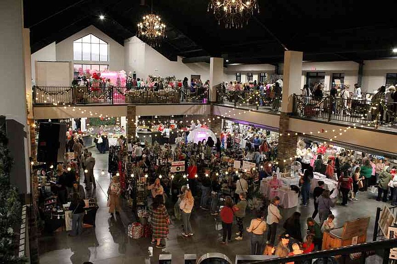 Holiday Mart allows for local holiday shopping | Jefferson City News ...