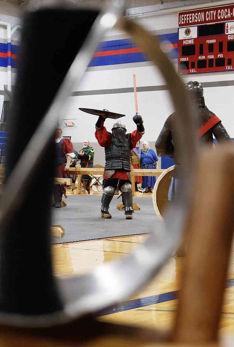 Middle Ages combatants battle hunger, each other | Jefferson City News ...