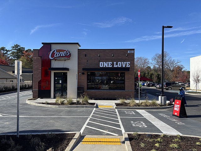 Raising Cane’s opens second Chattanooga location on Gunbarrel Road ...