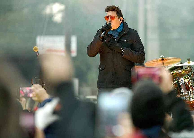 WATCH | Cold weather, hot tunes | Texarkana Gazette