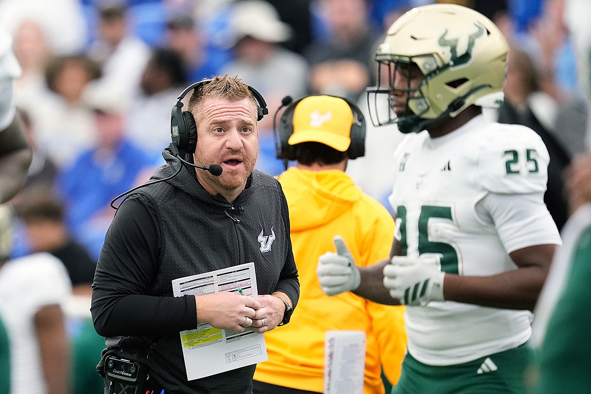 Auburn hires offensive guru Alex Golesh from South Florida as head ...