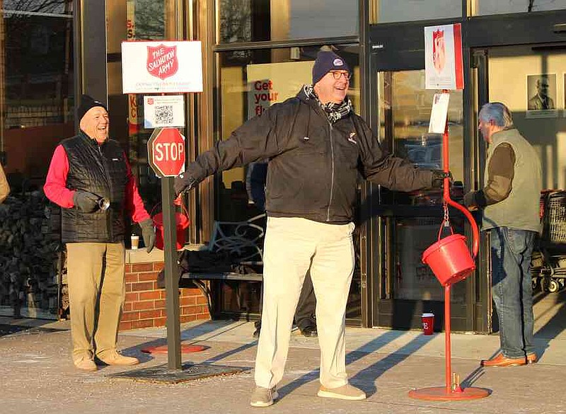 Friends renew rivalry in Red Kettle ‘Ring-Off’ | Jefferson City News ...