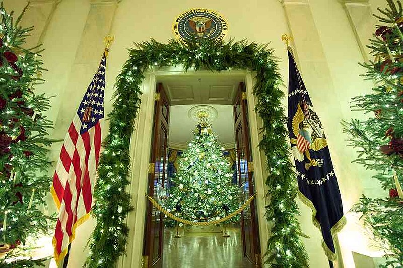 Melania Trump reveals White House holiday decorations and her theme ...