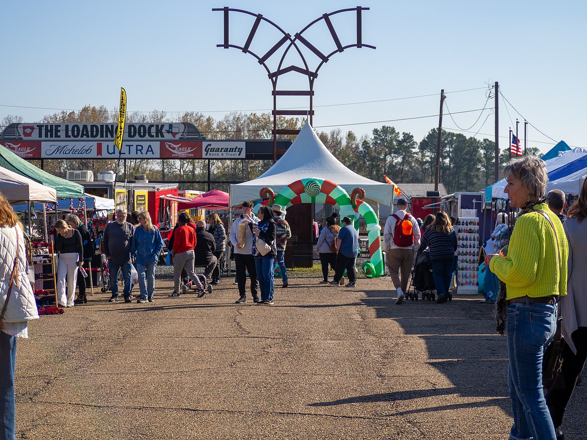 GALLERY | Jingle and Mingle Market | Texarkana Gazette