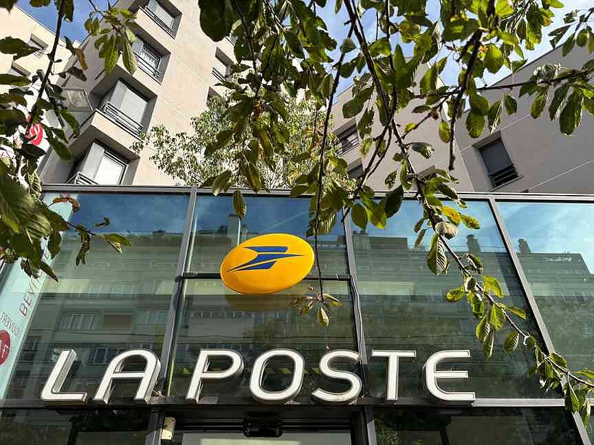 Cyberattack disrupts France’s postal service and banking | Fulton Sun