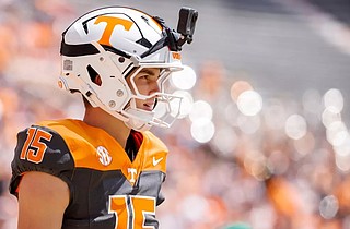 MacIntyre growing for Vols amid changing quarterback landscape ...