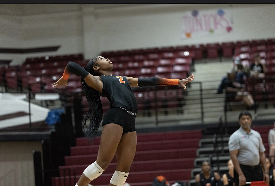 Prep Volleyball: Texas High earns multiple honors in District 10-5A ...