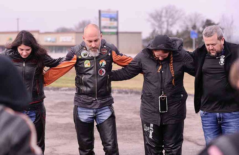 Warm weather makes for pleasant Polar Bear Ride | Jefferson City News ...