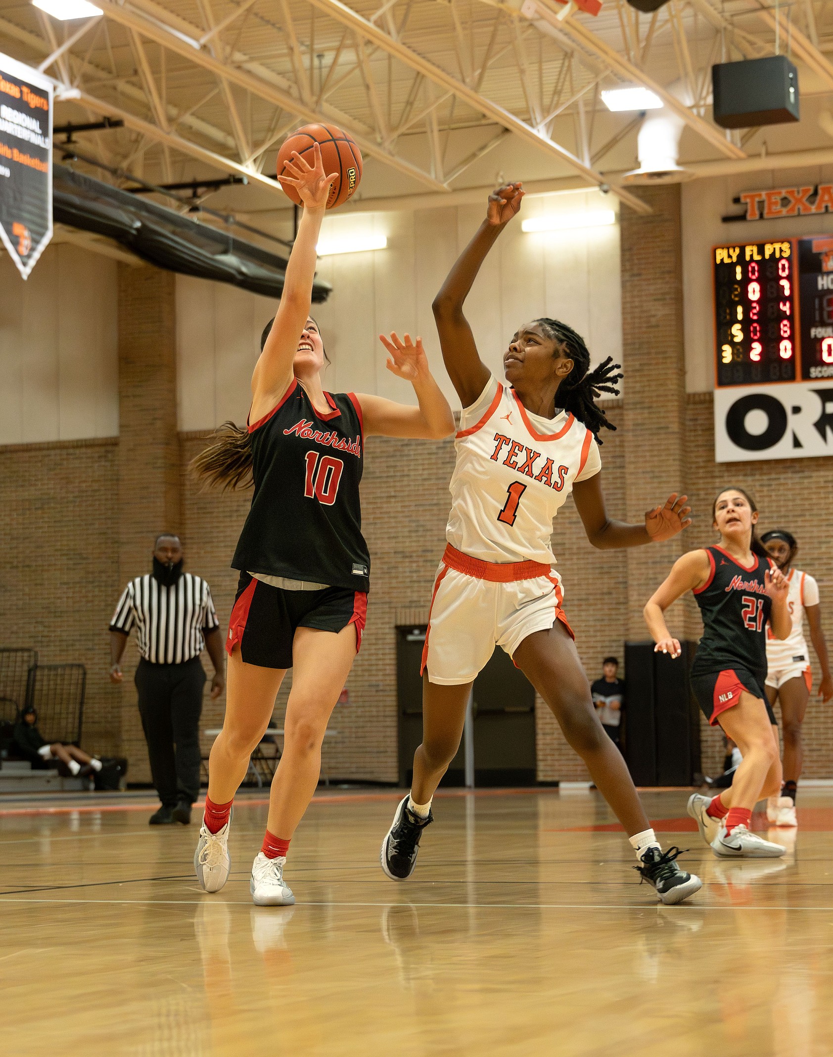 Prep Basketball: Texas High, Pleasant Grove girls join L-E teams in ...