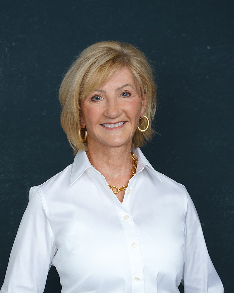 Book Review: Kathy Bingham Turner and co-author Leon Alligood ...