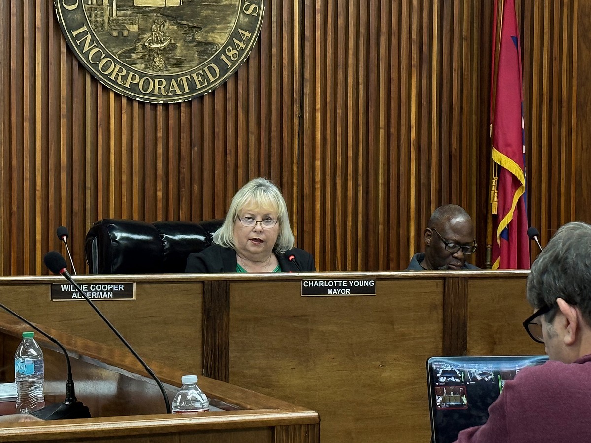 Mayor Young gives State of the City address | Camden News