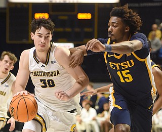 UTC big man Josh Bowman sets aside redshirt to contribute for Mocs ...
