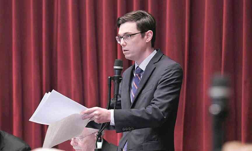 Sports betting tops $543M in first month but deductions leave state ...