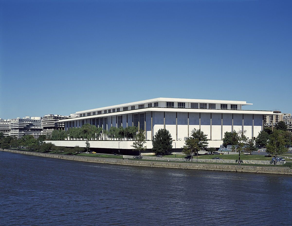 EDITORIAL | Complete Rebuilding: Trump announces performing arts center ...