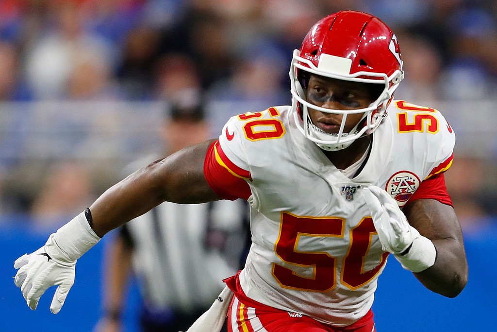 Former NFL player accused of murder told police girlfriend may have ...