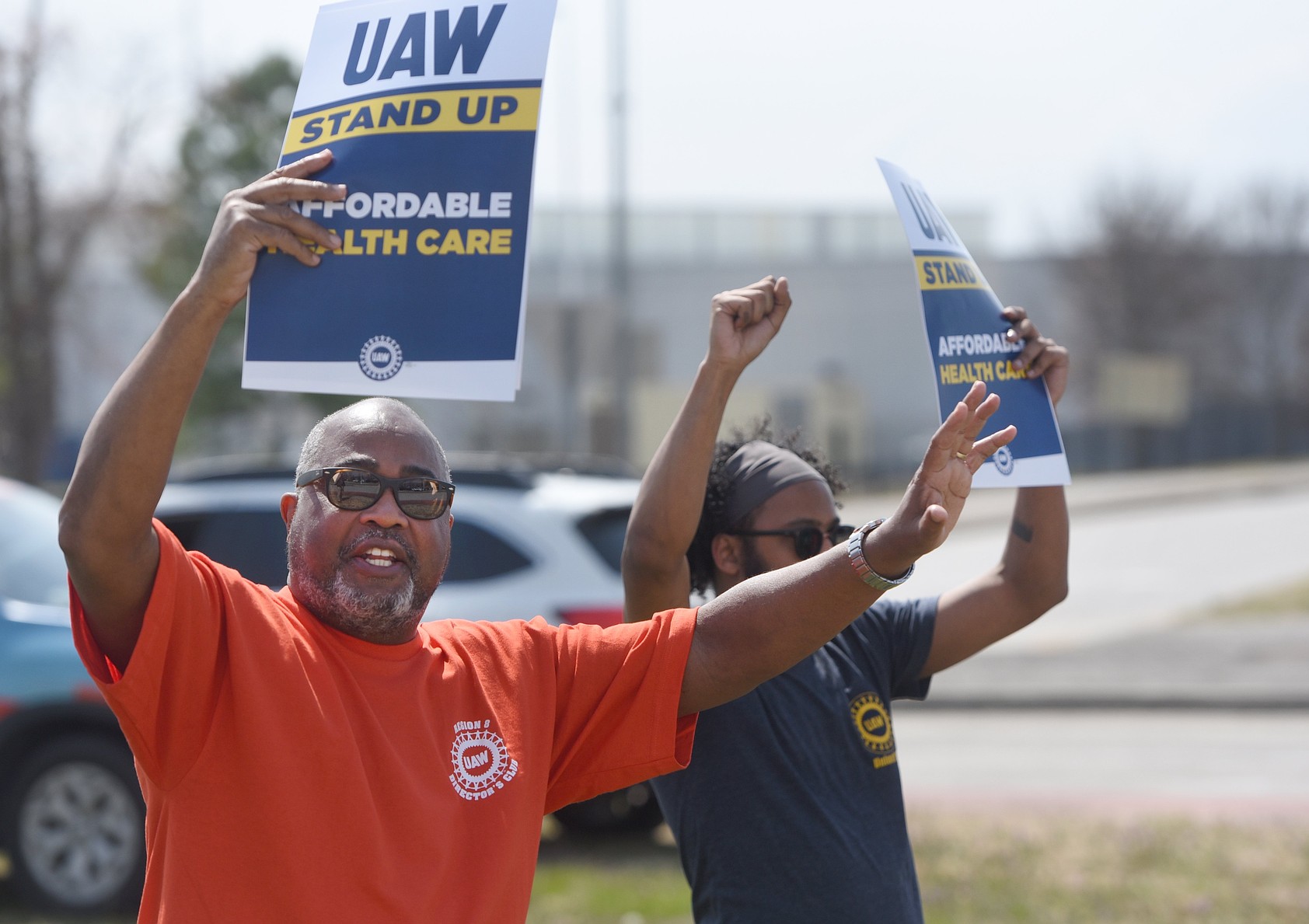 Dates set for vote on UAW-VW contract in Chattanooga. More details ...