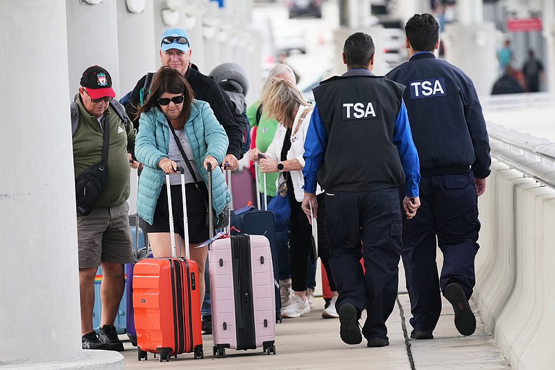 TSA agents are working without pay at U.S. airports due to another ...