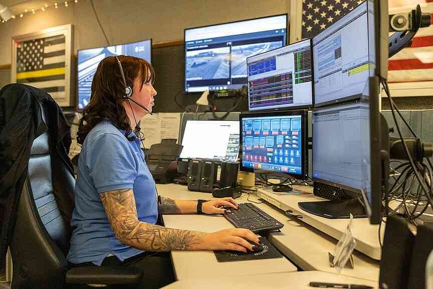 Council committee advances request to fund new 911 software | Jefferson ...