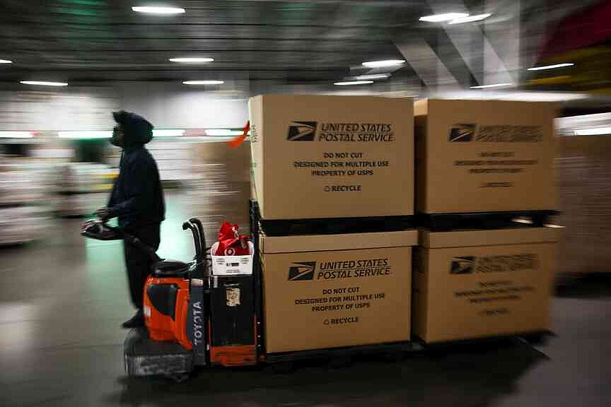 USPS hiring restructuring advisers, as it could run out of money in ...