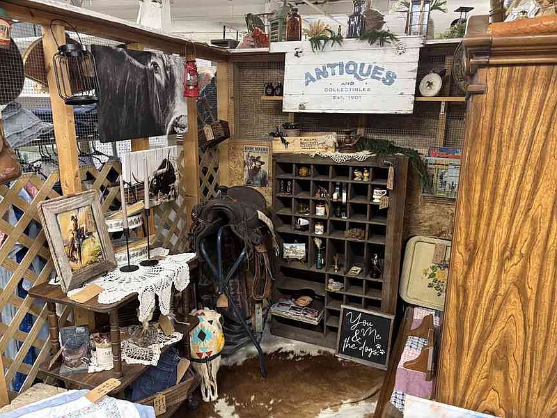 Beloved antique store returns as Oak Street Collectibles | California ...