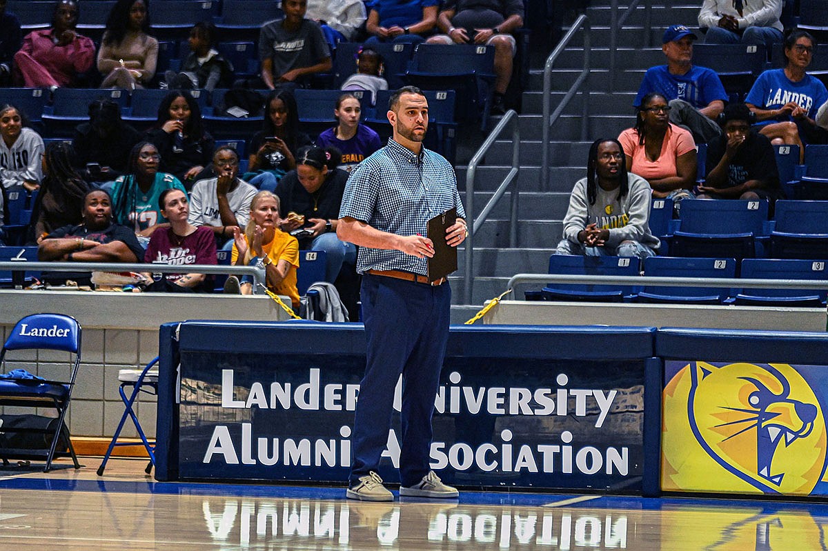 UTC grad coaches Lander men to NCAA Division II runner-up finish ...