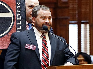 Georgia state Rep. Kasey Carpenter addresses old blackface photo ...