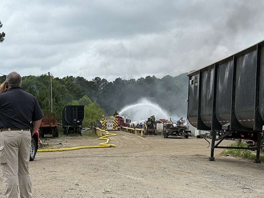 Fire Department responds to explosions at Wildcat Recycling | El Dorado ...