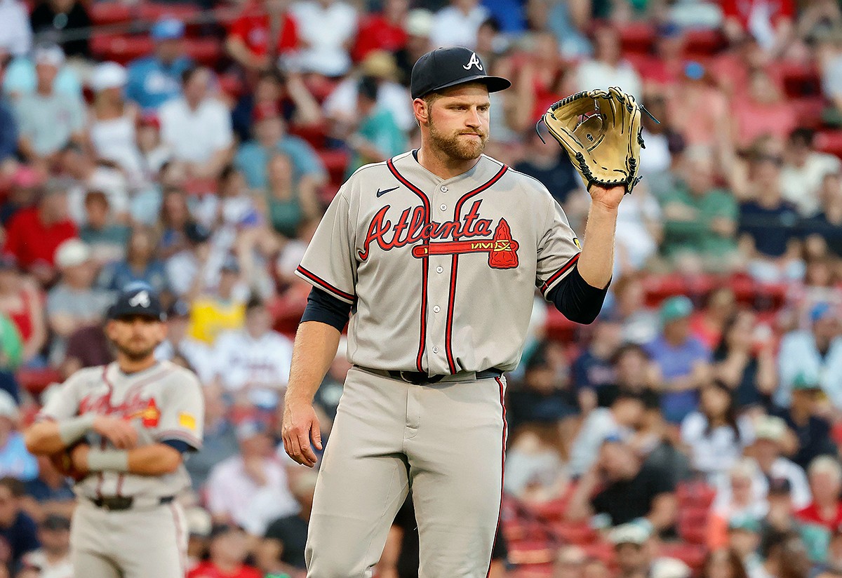 Braves lose for third time in four games as Red Sox hammer Bryce Elder ...