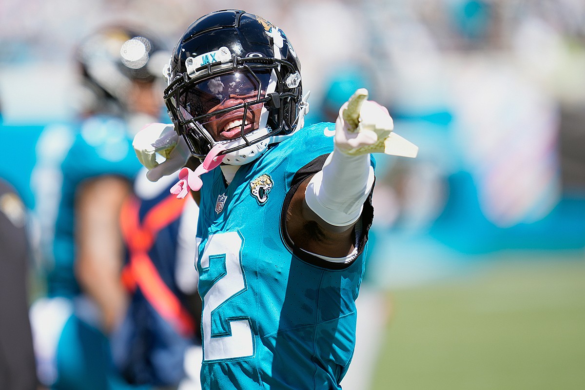 Jaguars two-way star Travis Hunter working toward return to field ...